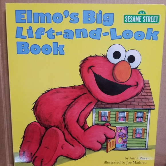 Sesame Street | Other | 2 Lift Flap Board Books Elmos Big Lift Look ...